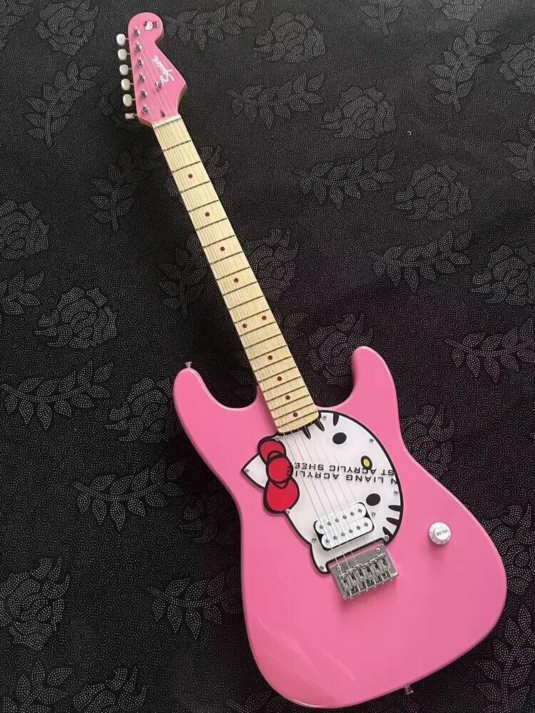 Электрогитара Новая электрогитара Hello Kitty собрала коллекцию 6-струнная