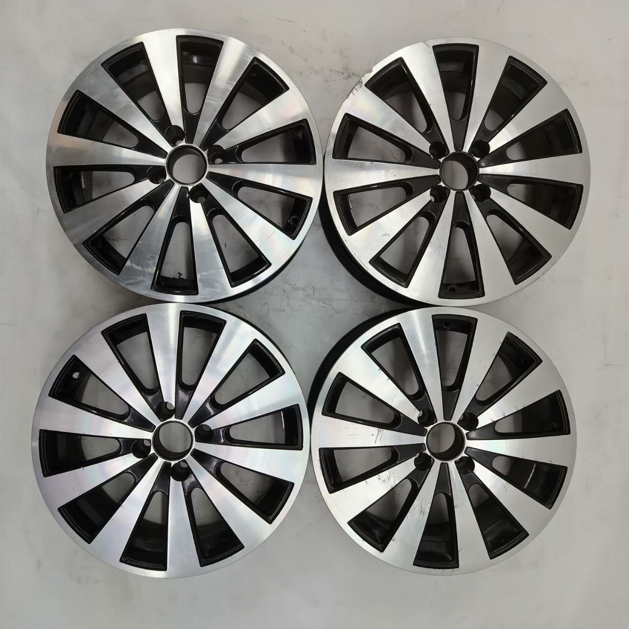 Колесные диски Replica 16x6 PCD 4x100 D60.1 ET41 (Реплика)