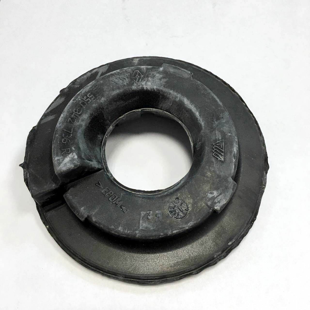 550342736R Опора пружины задней подвески верхняя Renault оригинал