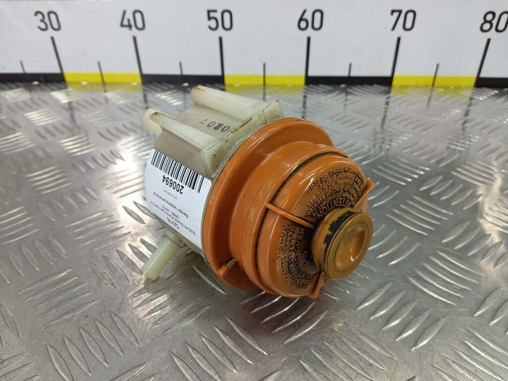 Бачок гидроусилителя Б/У для SUZUKI Grand Vitara II рестайлинг (2008—2012) 4914065J00