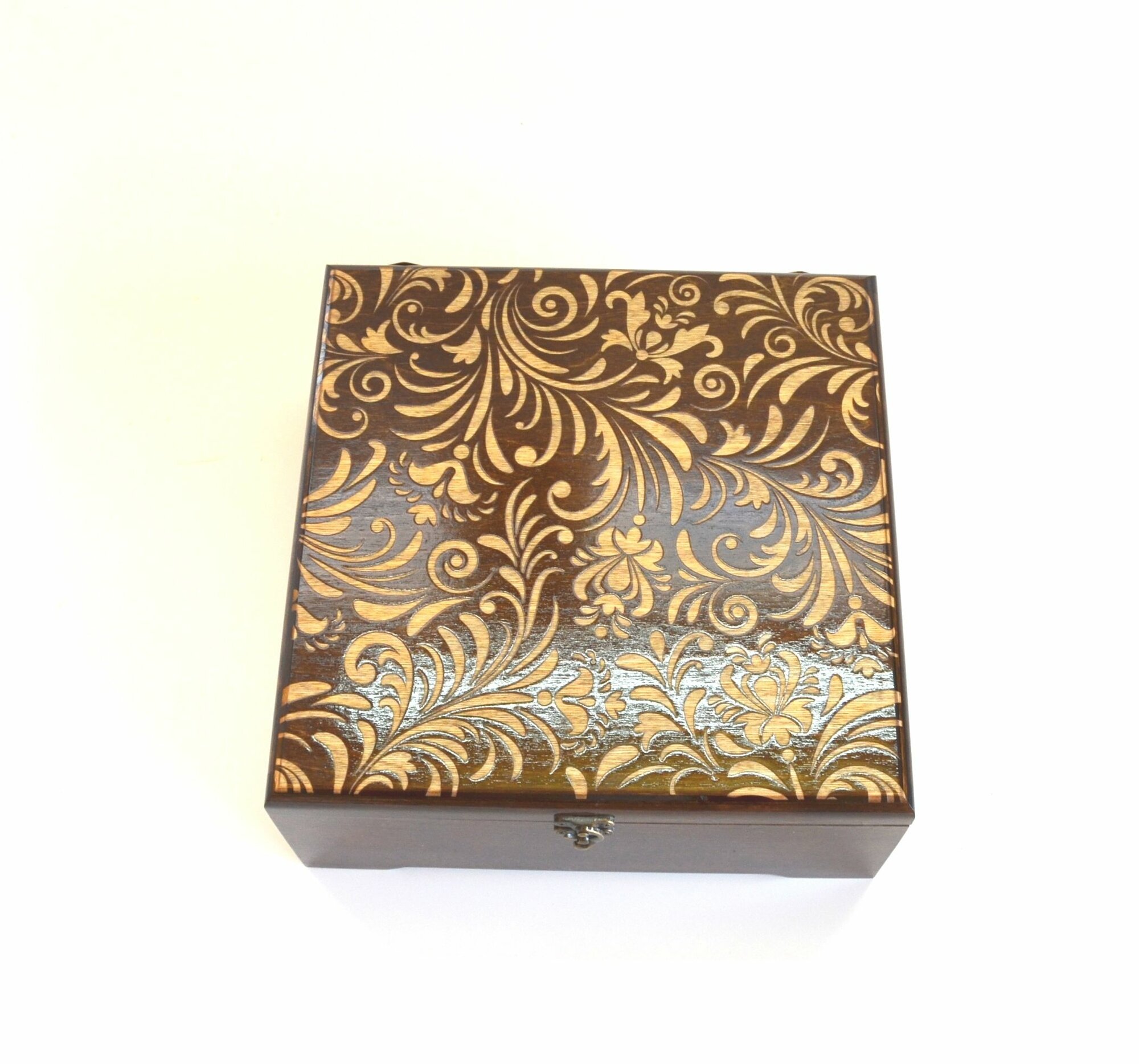 Шкатулка "Дамское Счастье" орех