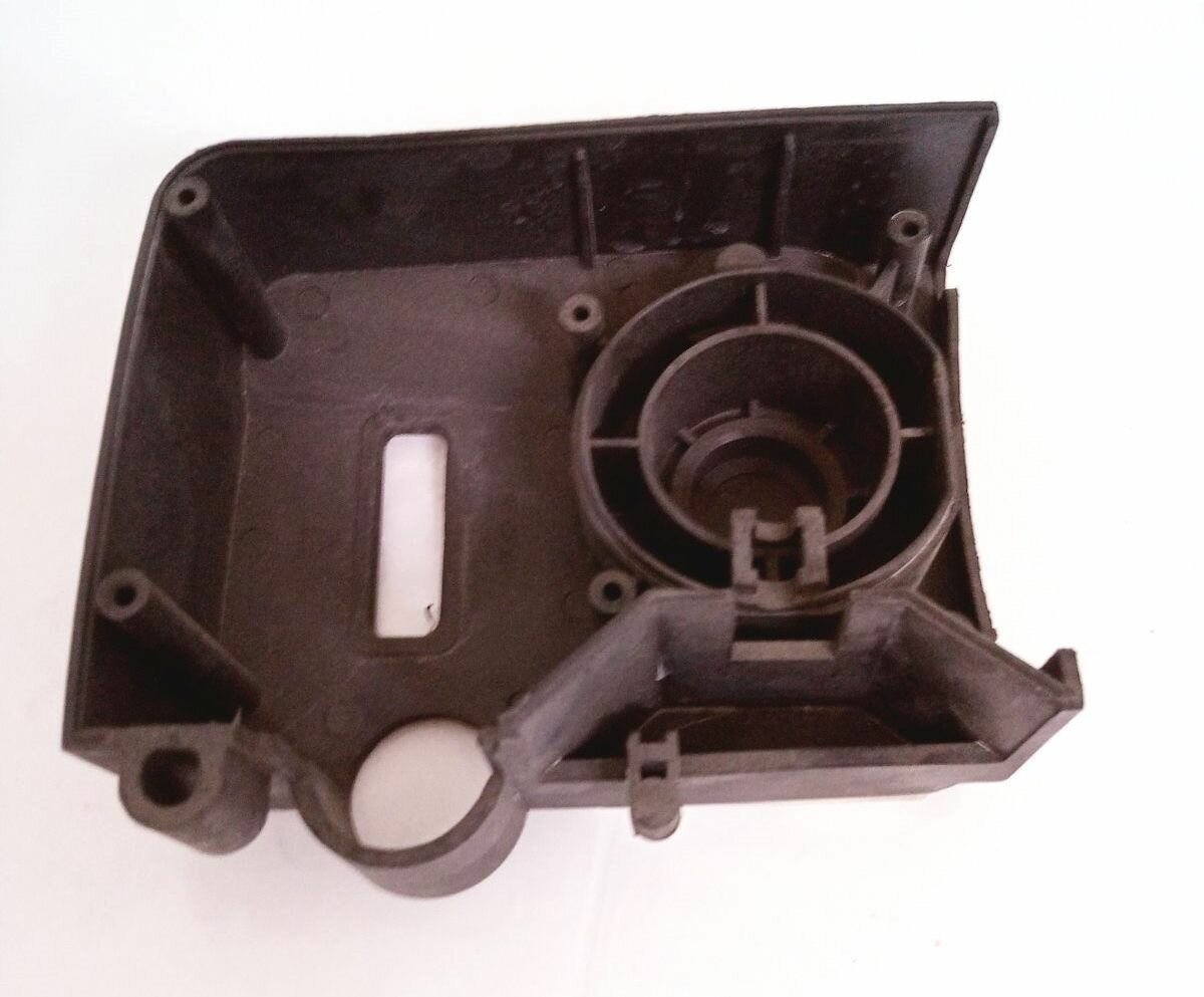 Крышка редуктора для электропилы Парма М3