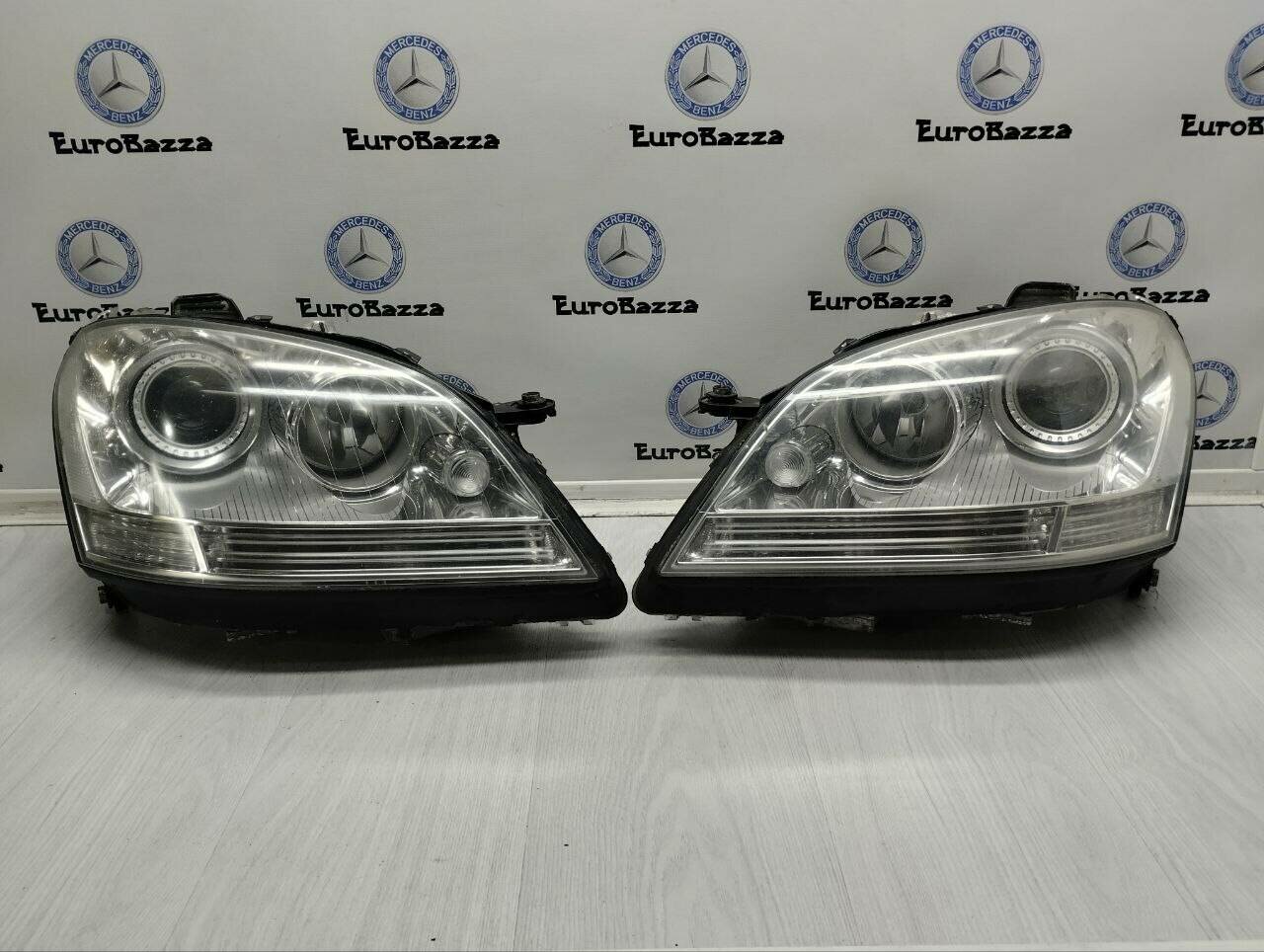 Ксеноновая фара Mercedes W164 A1648205561