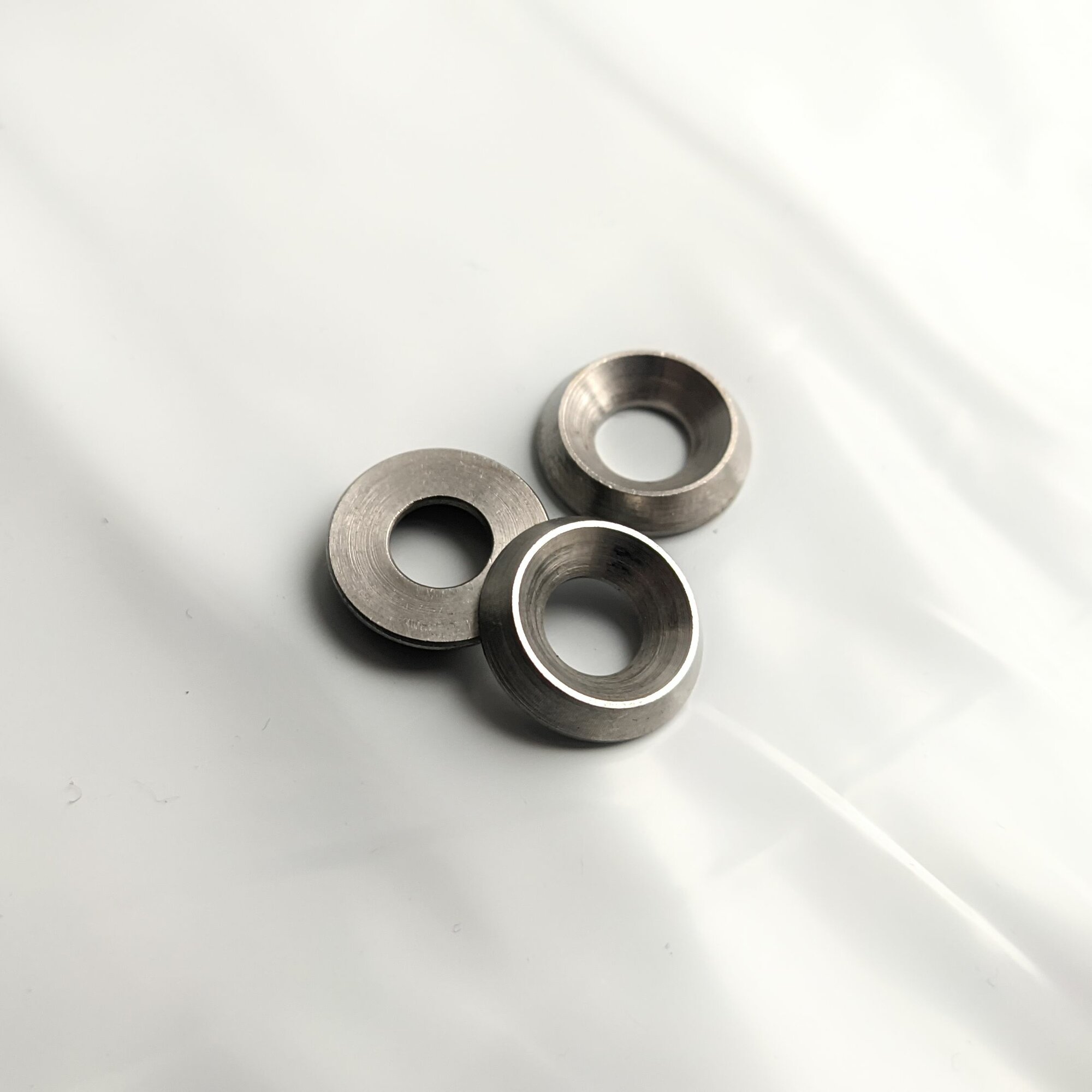 Шайба со скосом 90 градусов 4 мм, нержавейка