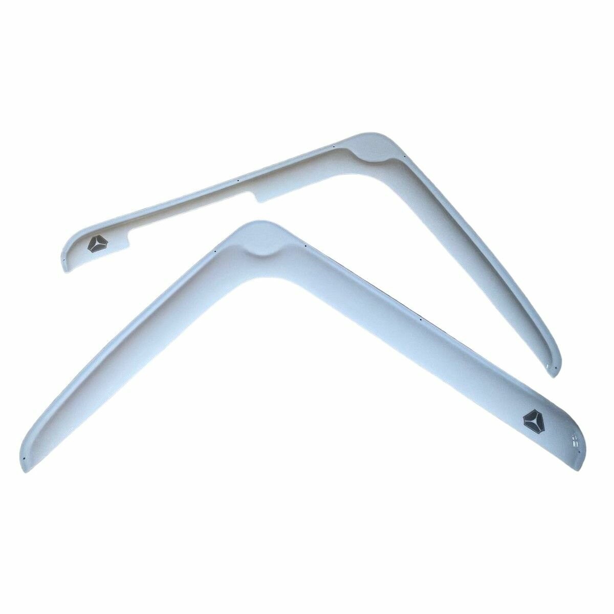 Дефлектор двери (ветровики) с лого на Sitrak , Белые