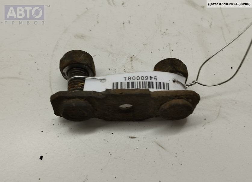 Кронштейн крепления Audi 80 B3 (1987-1992)