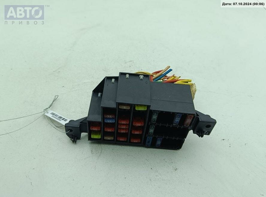 Блок предохранителей Dacia (Renault) Sandero I (2008-2012)