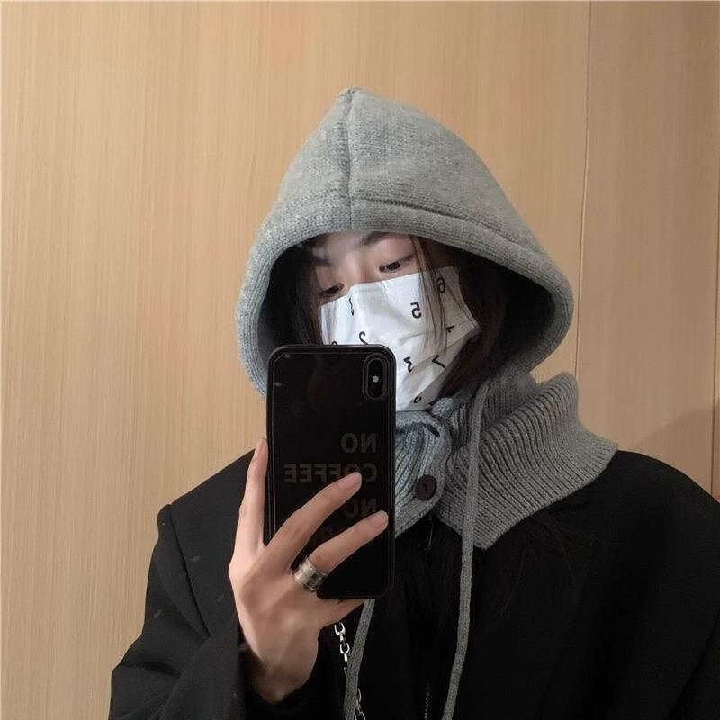 Шапка для женщин