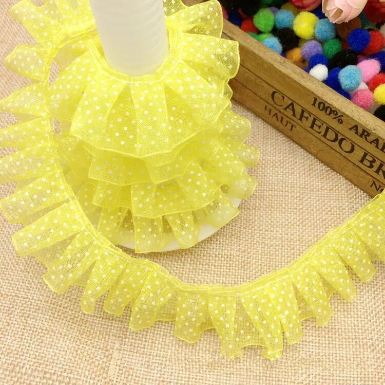 Кружевная ткань HAOTUYI в горошек 2,5 см Светло-желтый, Yellow 3YD