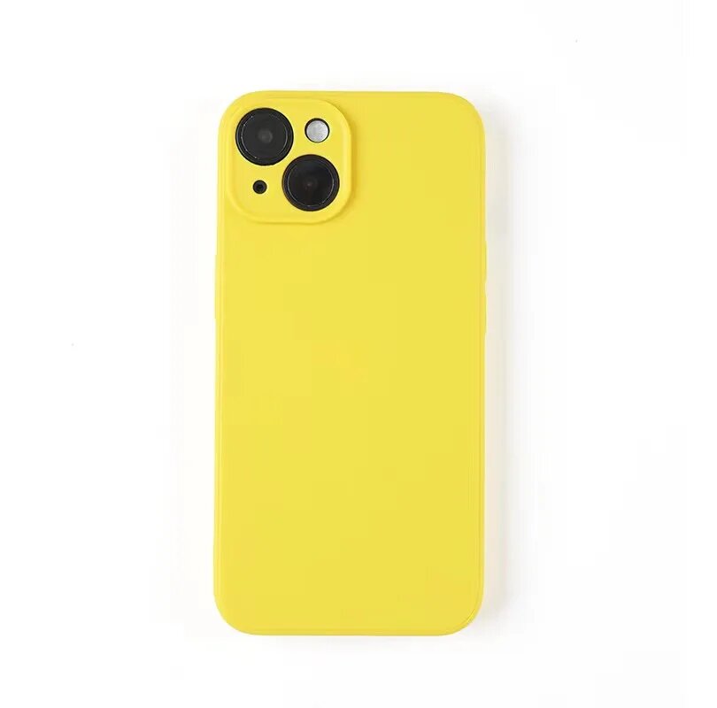 Желтый силиконовый чехол для iPhone 15 ProMax