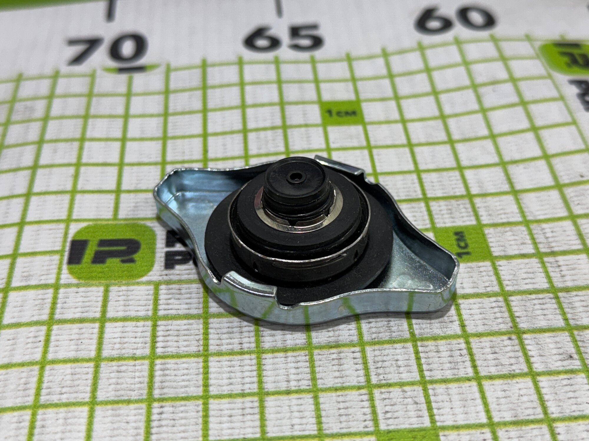 Крышка радиатора для Honda Accord