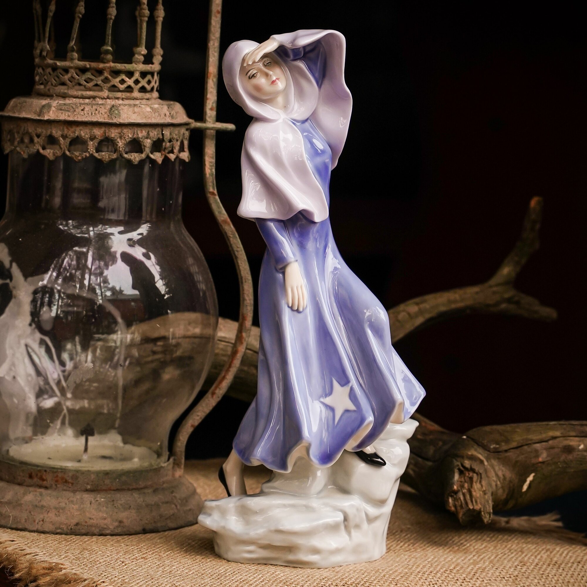 Royal Doulton фарфоровая статуэтка астролог "Stargazer", Англия, 1988 год