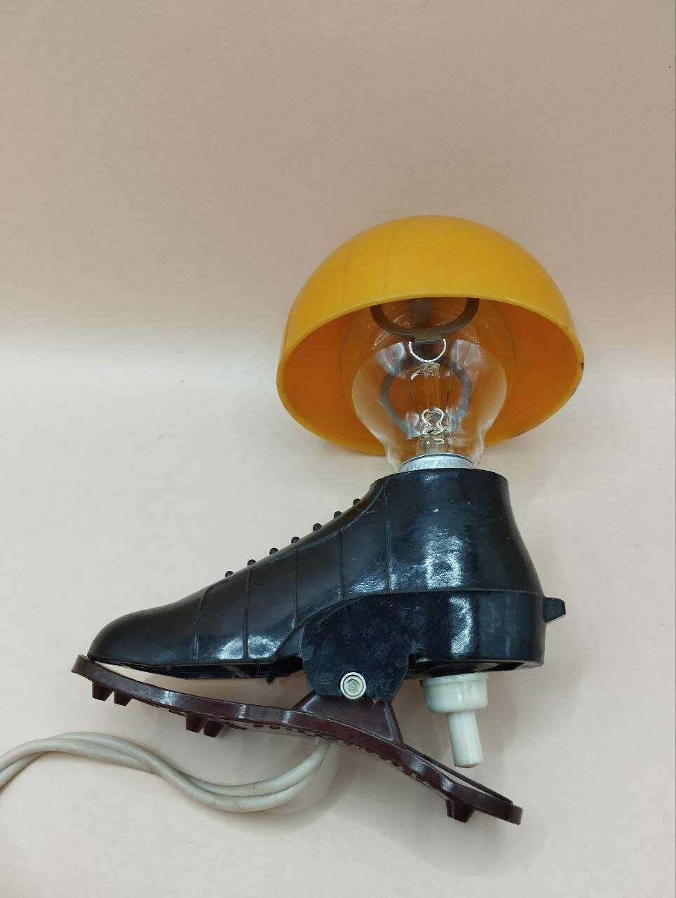 Светильник-переноска СССР "Бутса"