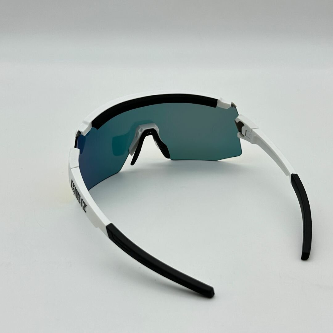 Очки спортивные