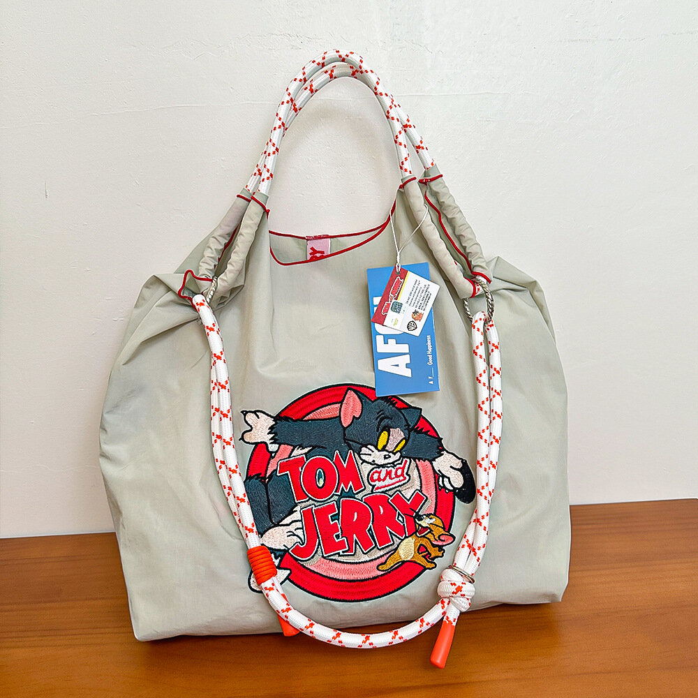 Кошка и мышь подлинные авторизованные вышитые сумки для торговых покупок для женщин мультфильм мода экологически чистая повседневная портативная дорожная сумка для плеча модность