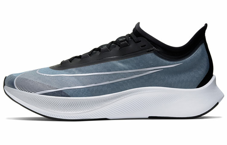 Кроссовки Zoom Fly 3