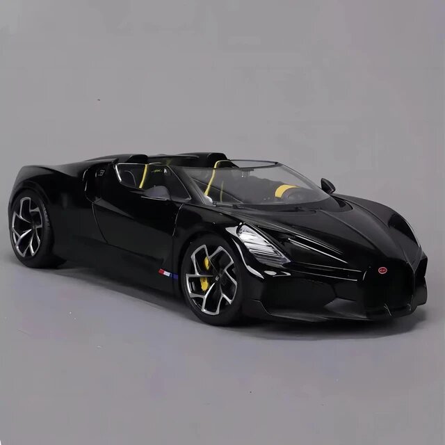 1:18 Bburago Bugatti W16 Mistral Модель автомобиля Спортивная литая модель Bugatti Mistral из сплава Роскошный автомобиль Игрушечный автомобиль Детский подарок