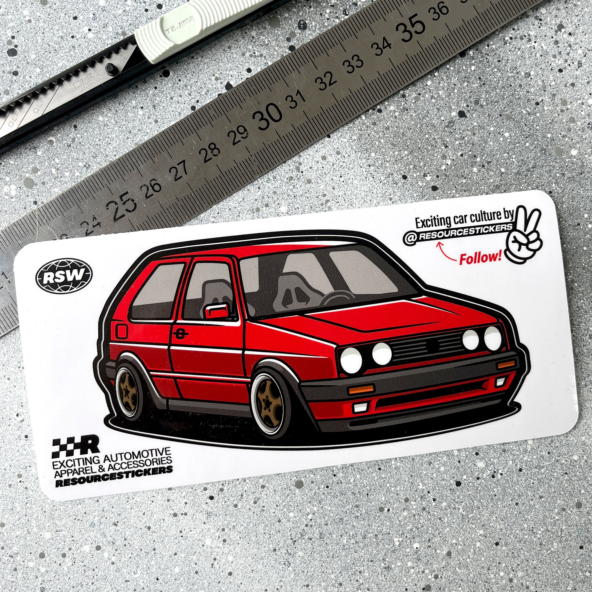 Виниловая наклейка машинка Volkswagen golf MK2 (Красный) 12.5x6