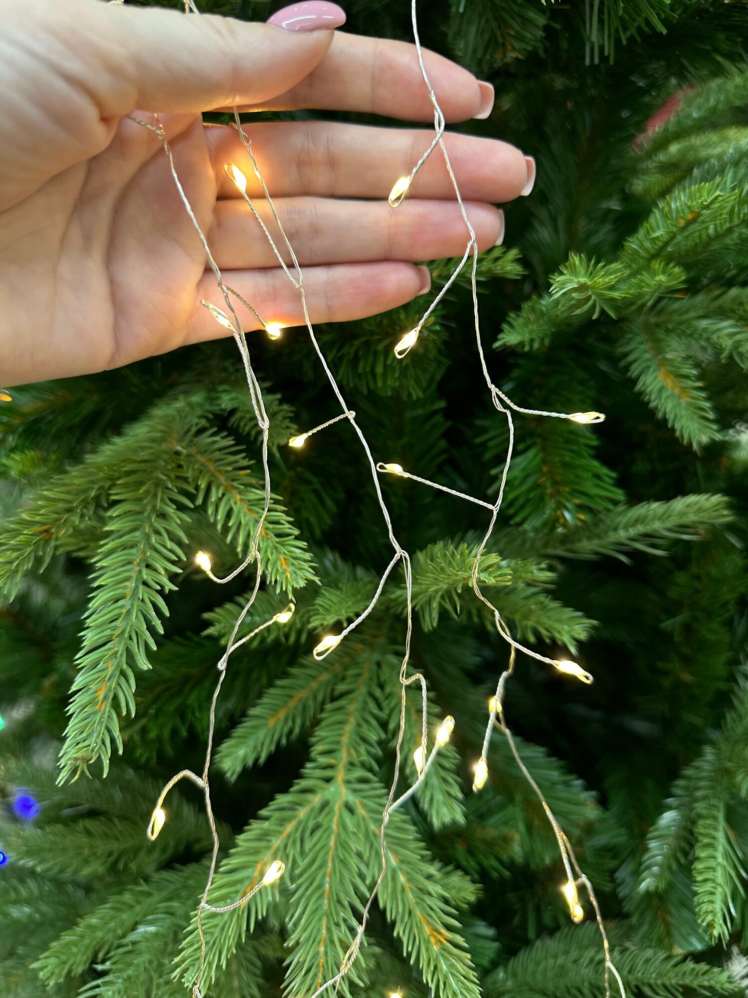 Гирлянда занавес / штора "Хвойная лапа"/Мишура, 3х3 м, теплый белый