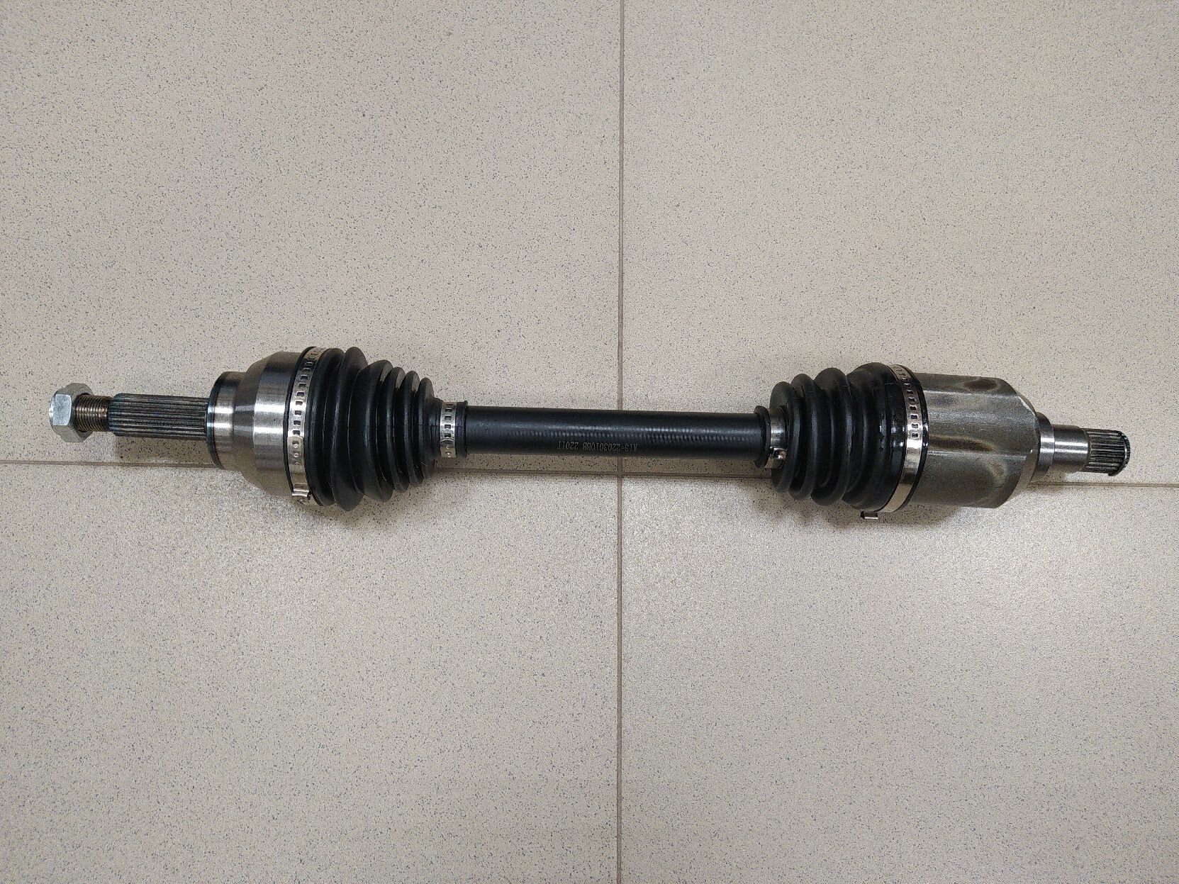 Привод левый Chery Bonus, Very A13 [1.5 16V 5MT хетчбэк] A132203010BB