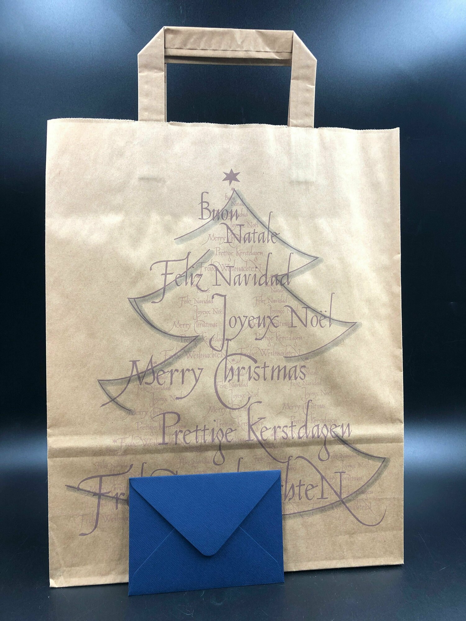 Пакет + конверт Новогодний по 25 шт. "Ёлка", крафт пакет 260х330х100 мм арт.82, конверт под визитку 78х110 мм Twill "Индиго" дизайнерский с прямым клапаном