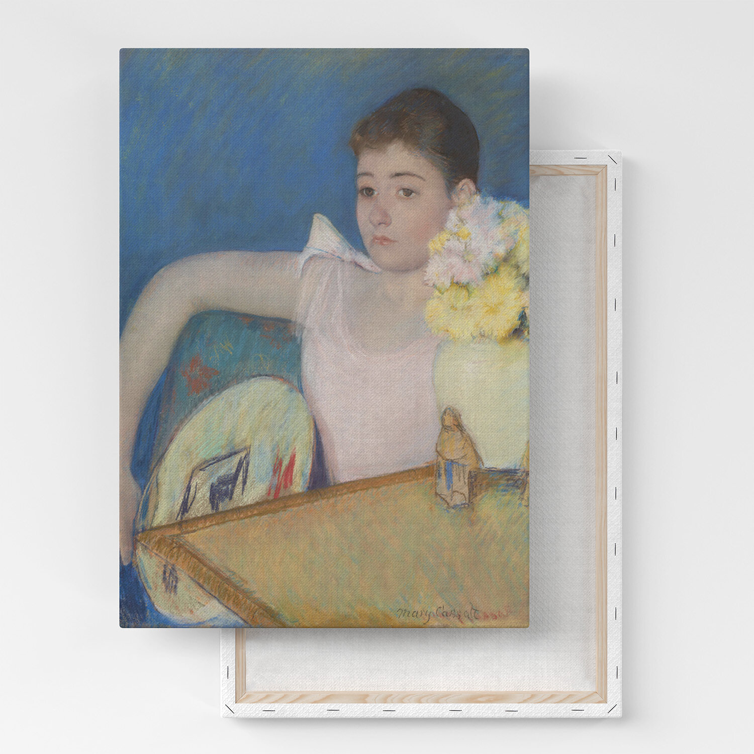 Картина на холсте, репродукция / Мэри Стивенсон Кэссетт - Girl in Pink with a Fan / Размер 80 x 106 см