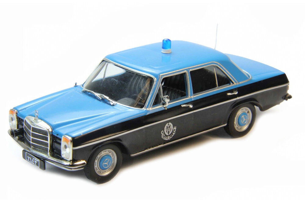 Mercedes W114 220D qatar police 1970 black / mercedes W114 220D катар полиция 1970 черный полицейские машины мира #70