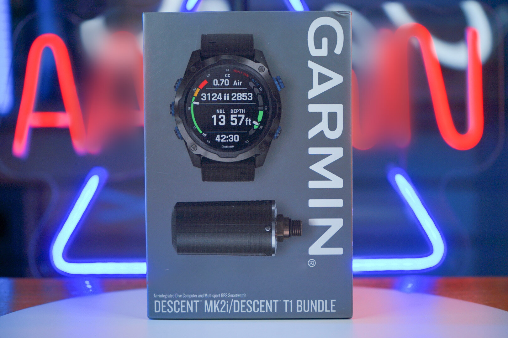 Garmin Descent Mk2i Bundle, Titanium Carbon Gray DLC with Black Band (Includes Descent T1)