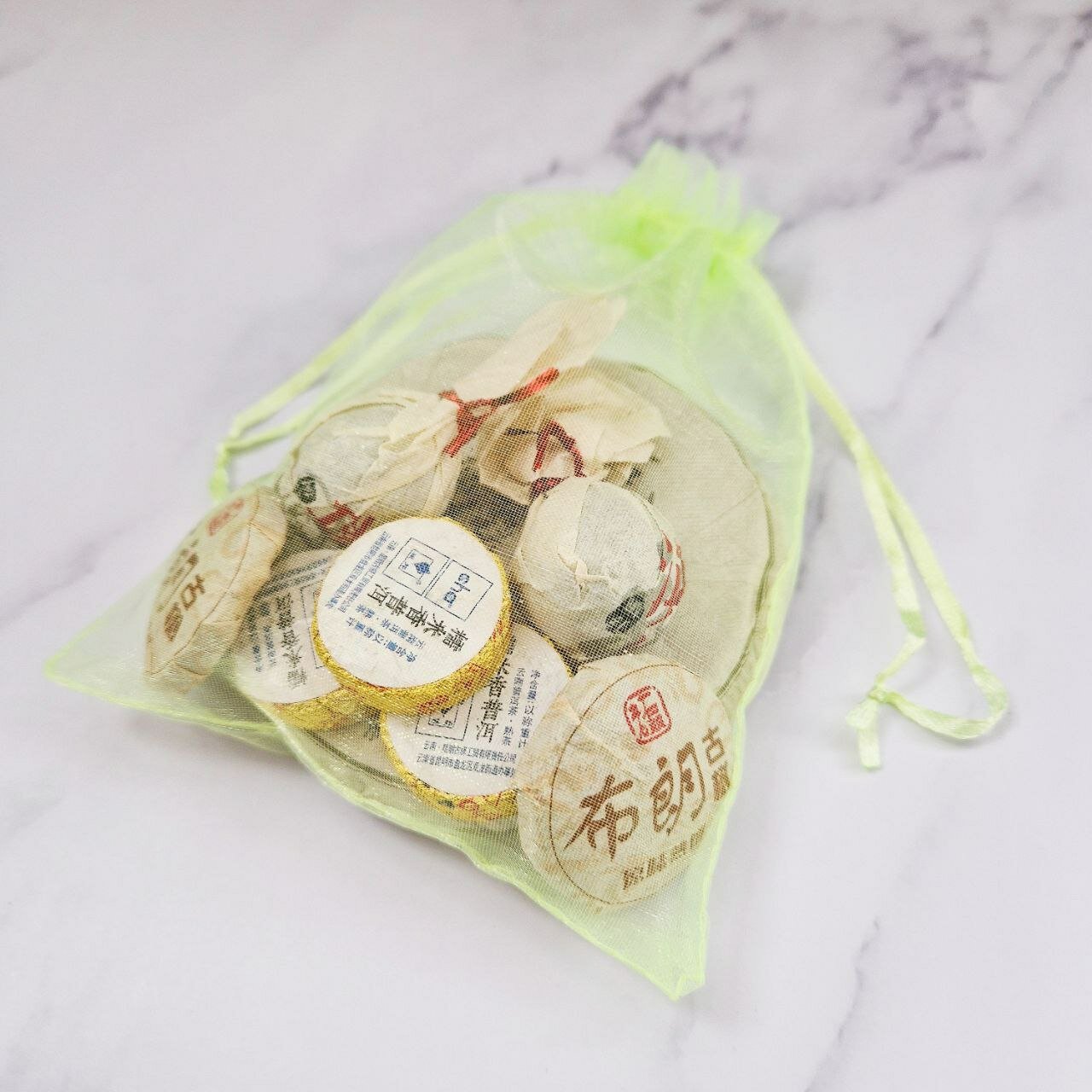 Набор чая Пуэр ассорти: Гушу Шу, Шен и Шу Пуэра, красный чай