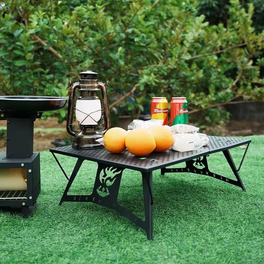 Столик для кемпинга и пикника складной, Outdoor Camping Mini Barbecue Table, сталь, чёрный 50 х 30 х 15 см