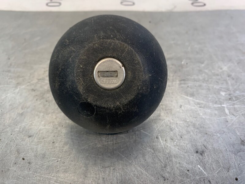 Крышка топливного бака Renault Logan LS 2004 (б/у) 7700431898