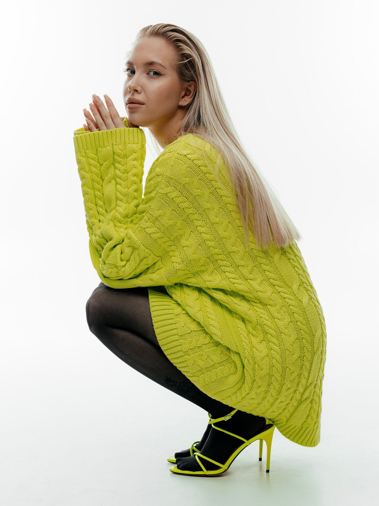 Свитер оверсайз крупной вязки