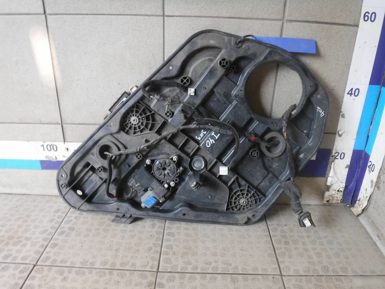 Стеклоподъемник электр. задний левый Hyundai i40 I (2011—2015) 83470-3ZXXX