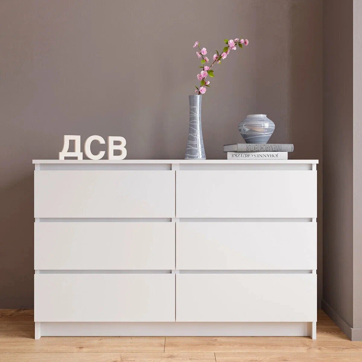 Комод большой для белья белый матовый 138x39x78