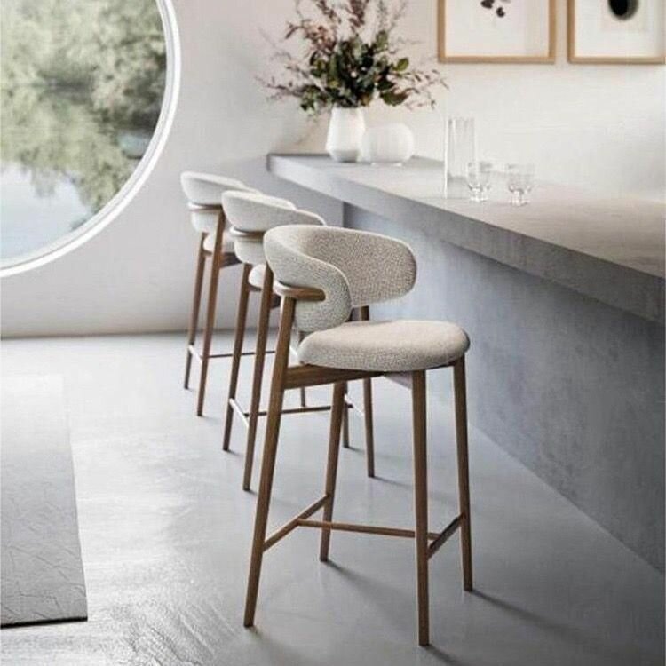 Барный стул