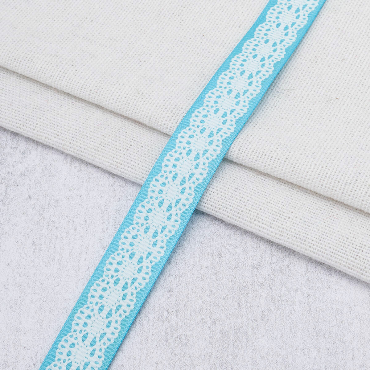 Лента декоративная для упаковки подарков, репсовая, с рисунком, 1,5 см х 45,72 м, цвет голубой