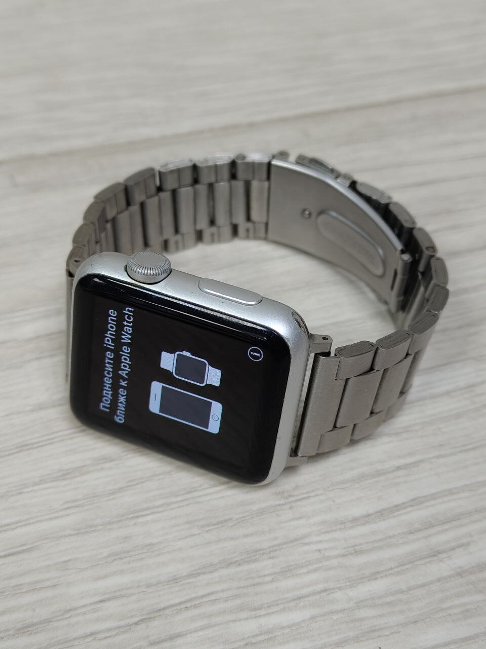 Умные часы Apple Watch Series 1 42mm A1554