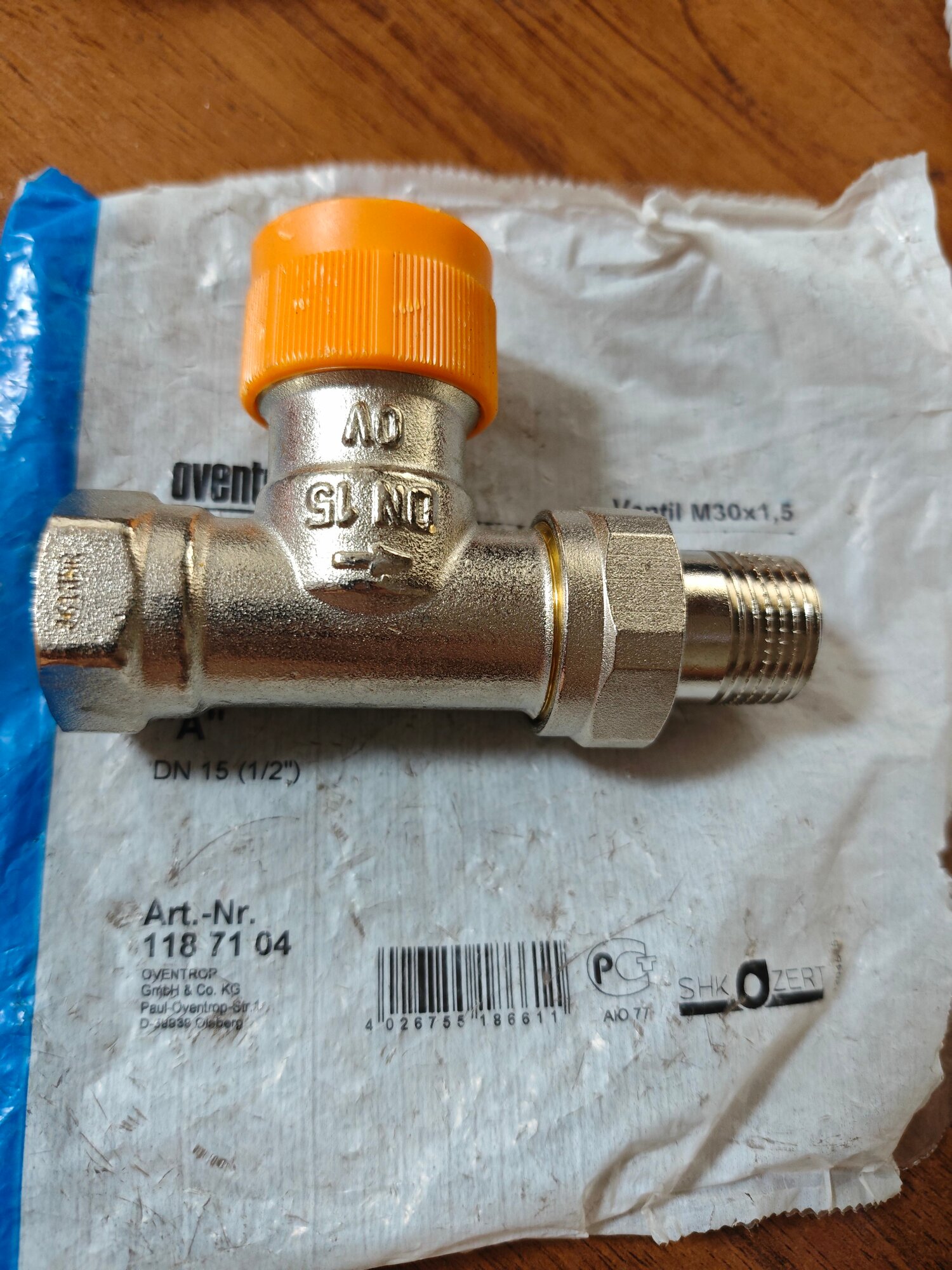 Вентиль cеpии "АZ" Ду 15 (1/2") пpямой Оvеntrор 1187104