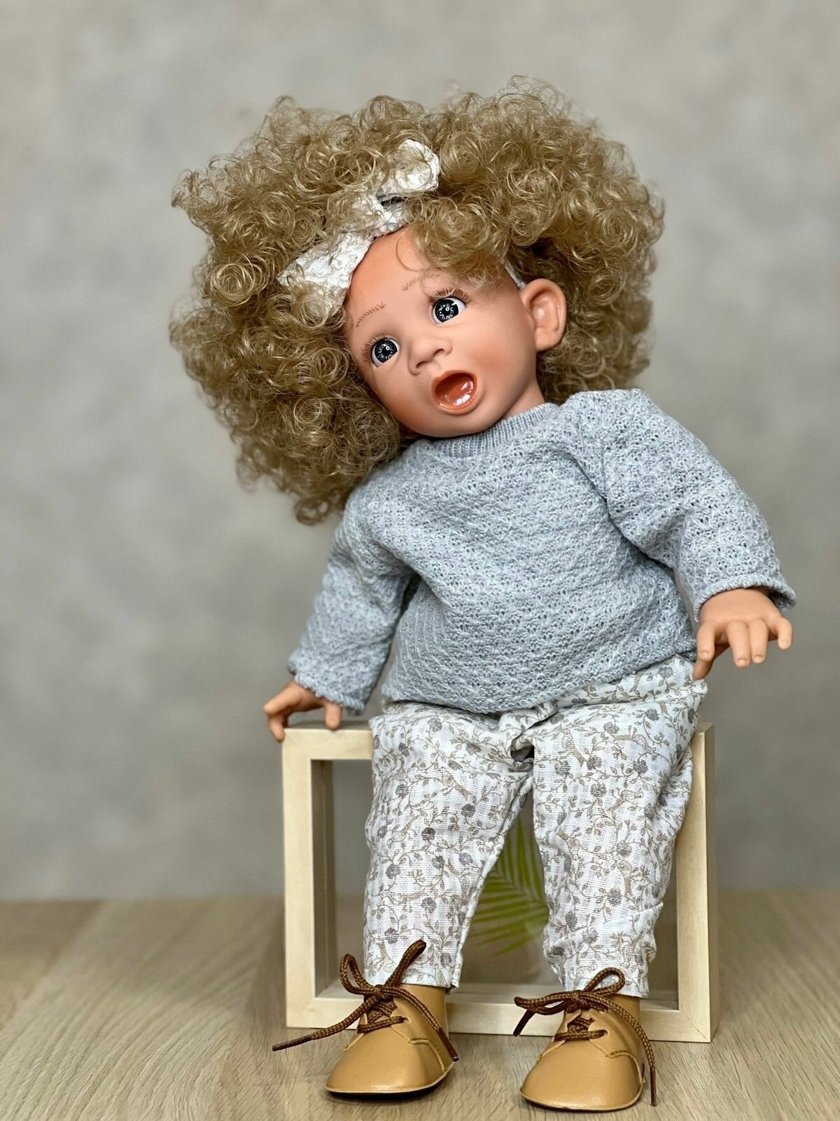 Кукла LAMAGIK мягконабивная 38 см Gestito