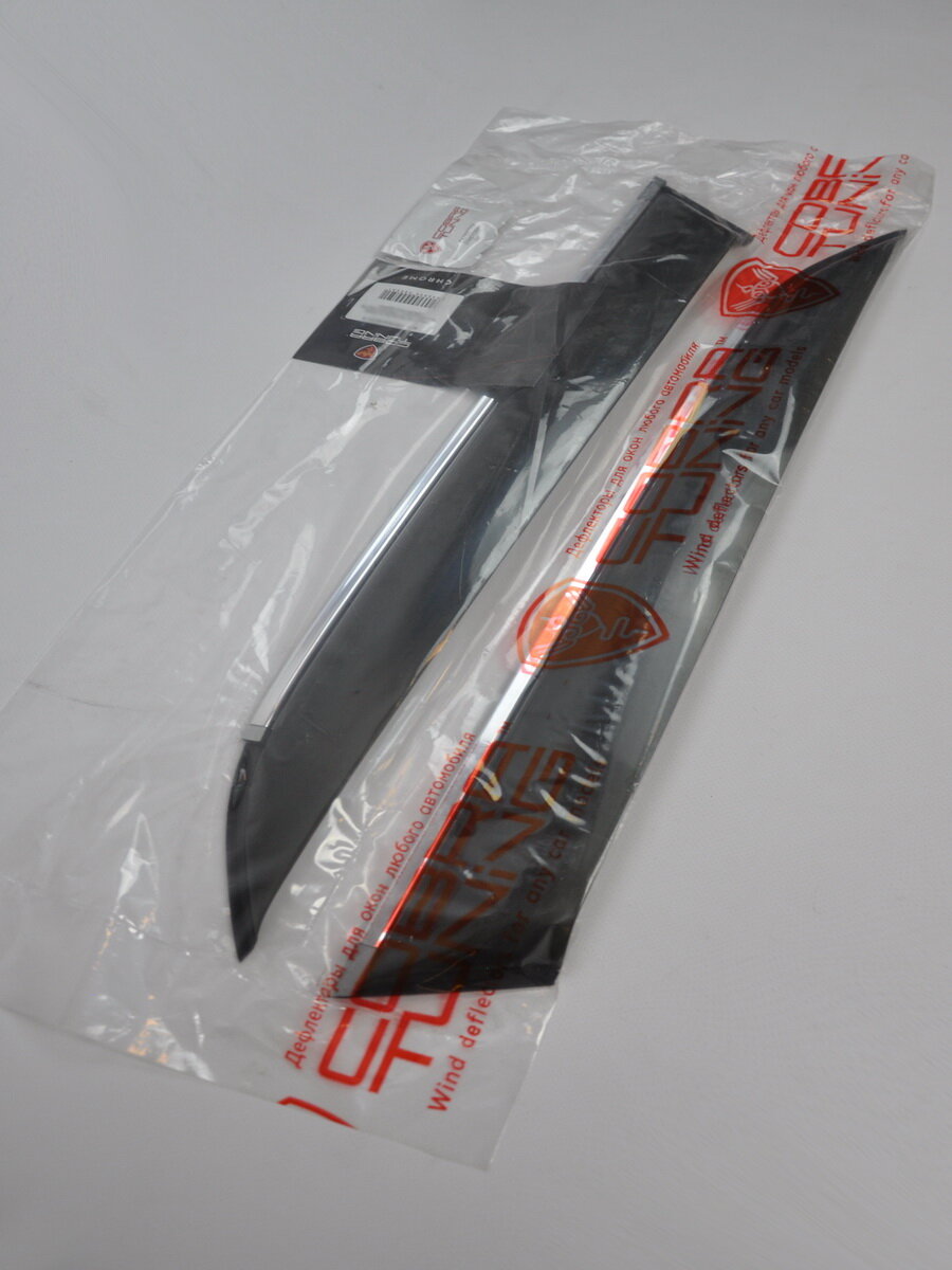 Дефлекторы окон для Porsche Cayenne (958) 2010 третья часть хром. молдинг "CT"