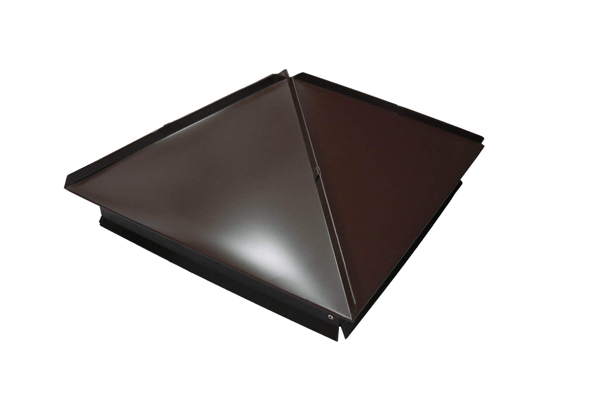 Металлический колпак на столб коричневый с ребром