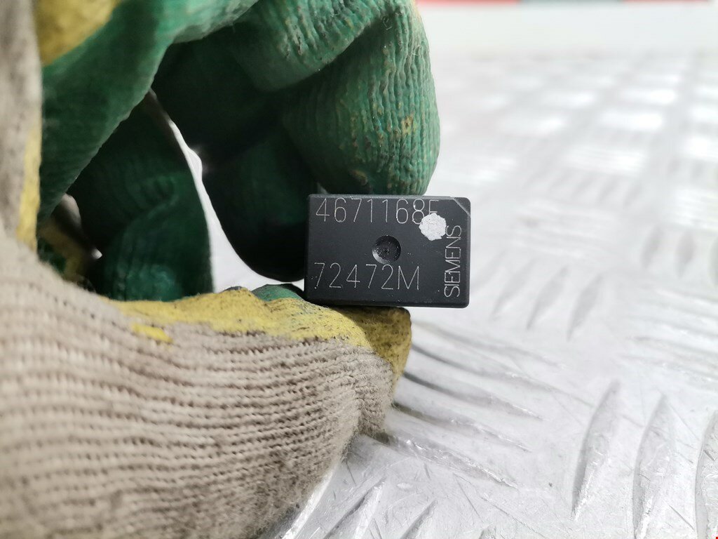 Реле Dodge RAM 2 4671168 арт. 2091558