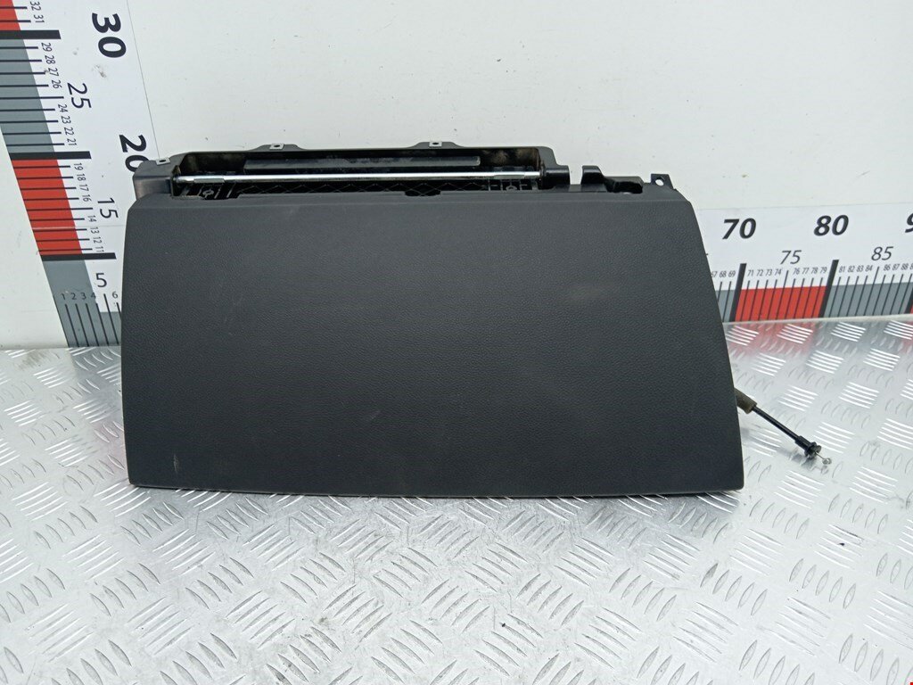 Бардачок (вещевой ящик) BMW 7-Series (E65/E66) 51167036459 арт. 1763861