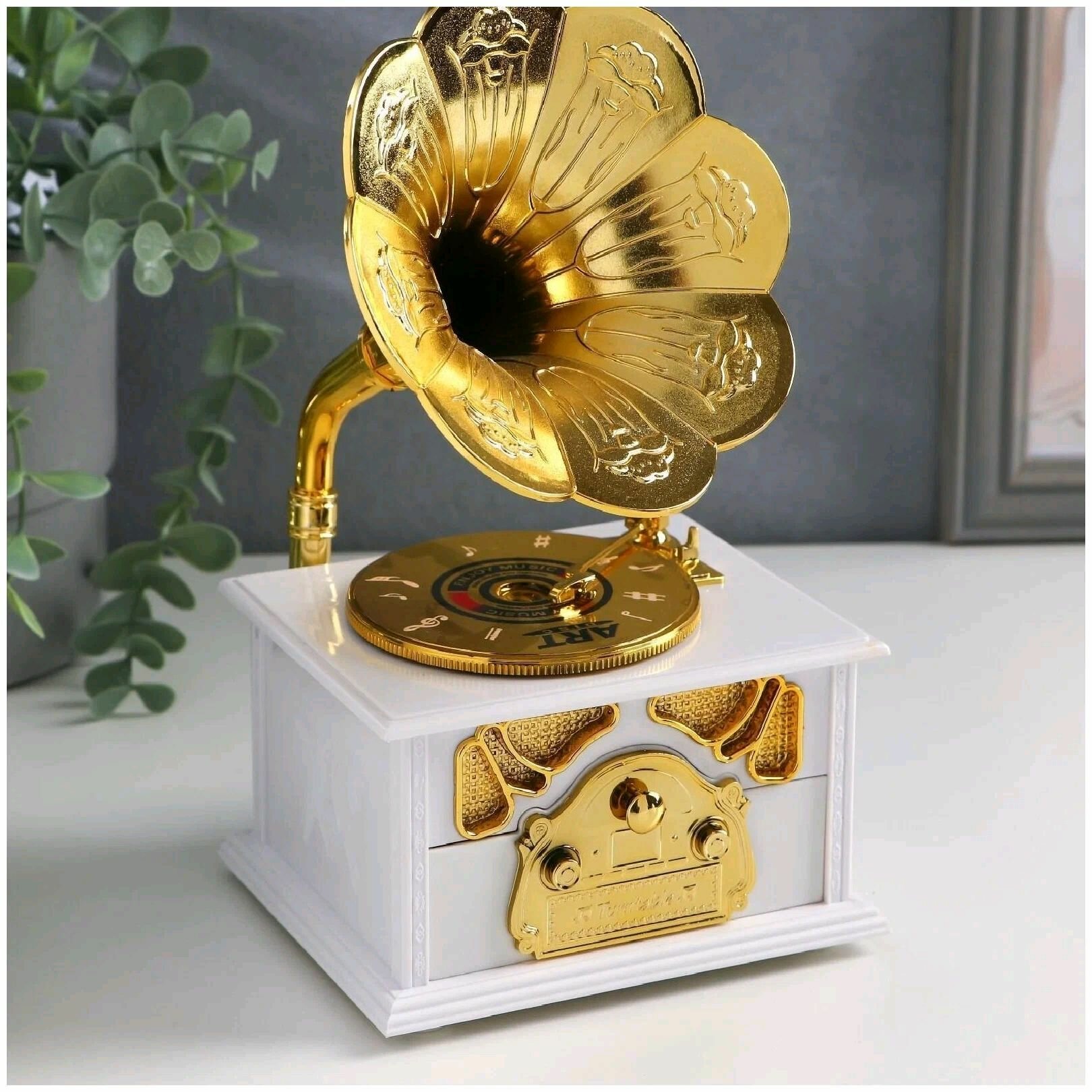 Сувенир-шкатулка Патефон музыкальная