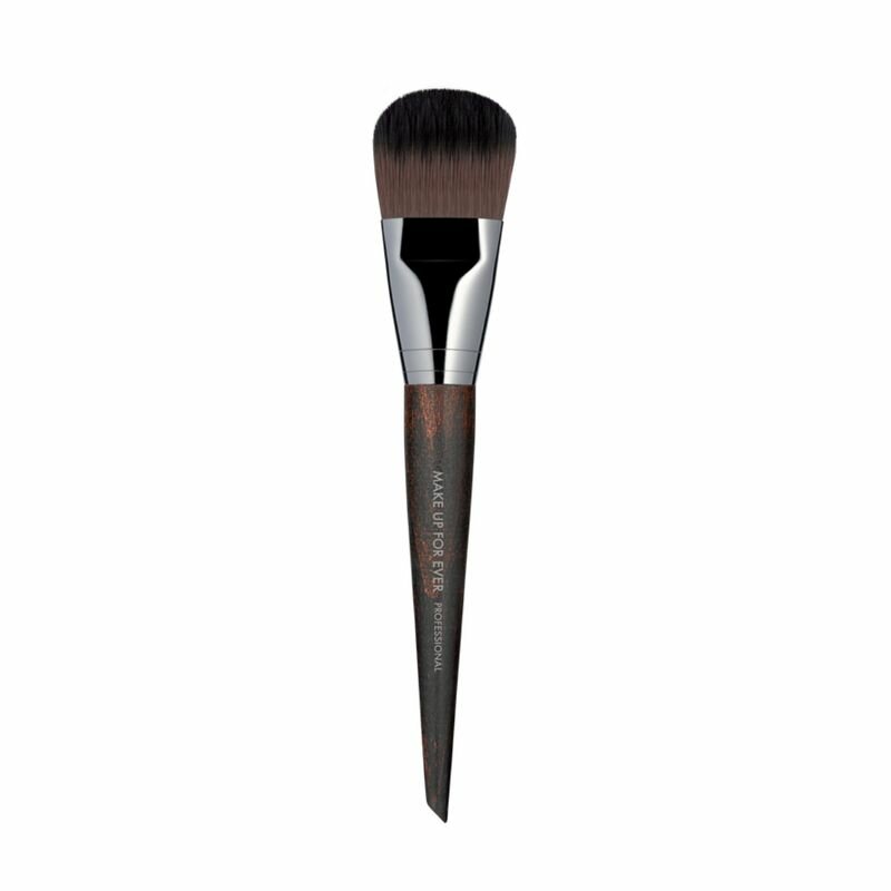 MAKE UP FOR EVER Кисть для тонального средства Foundation Brush Large 108