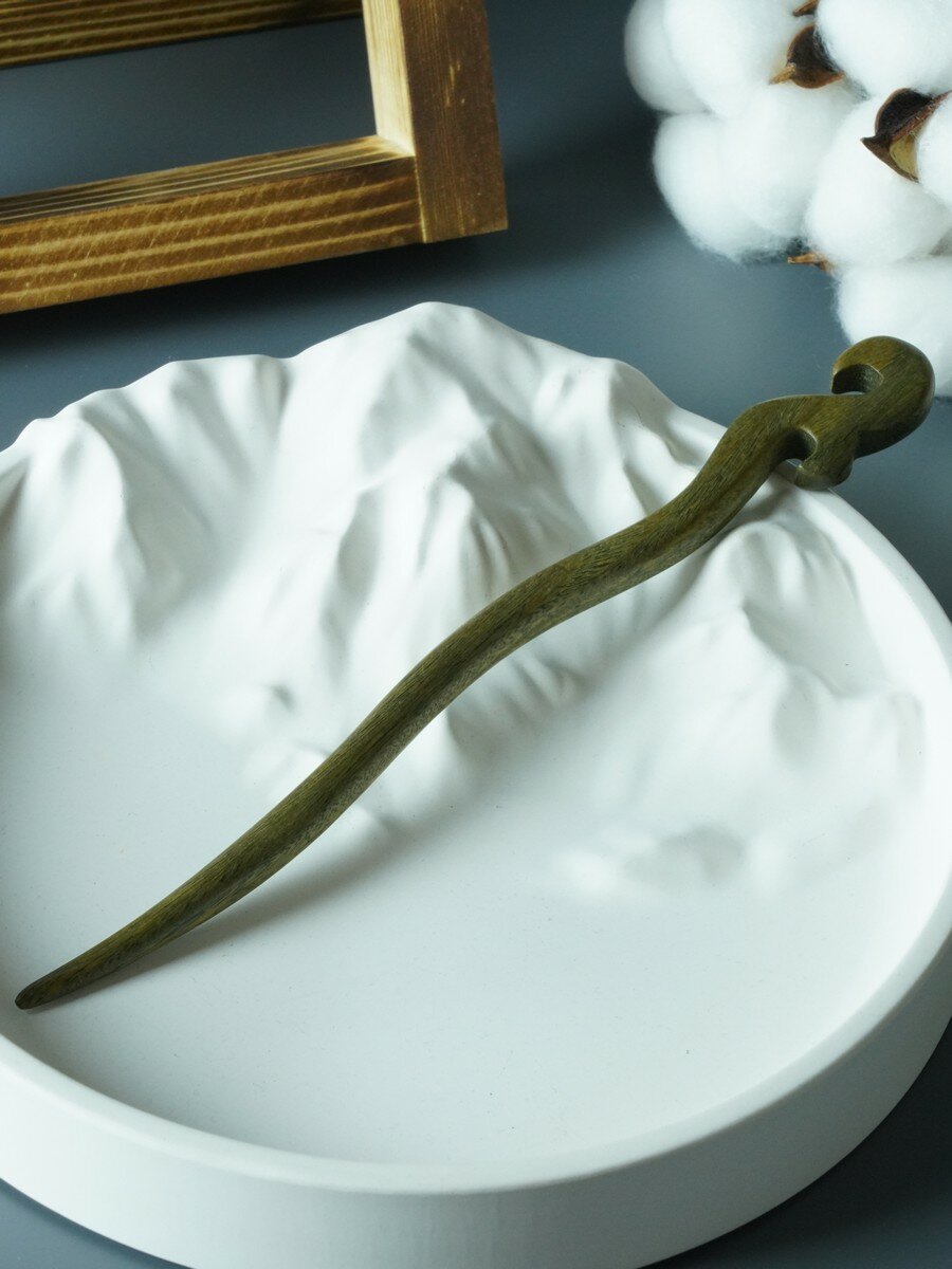 Китайская палочка, шпилька для волос. Из дерева, сандаловая 17 см.