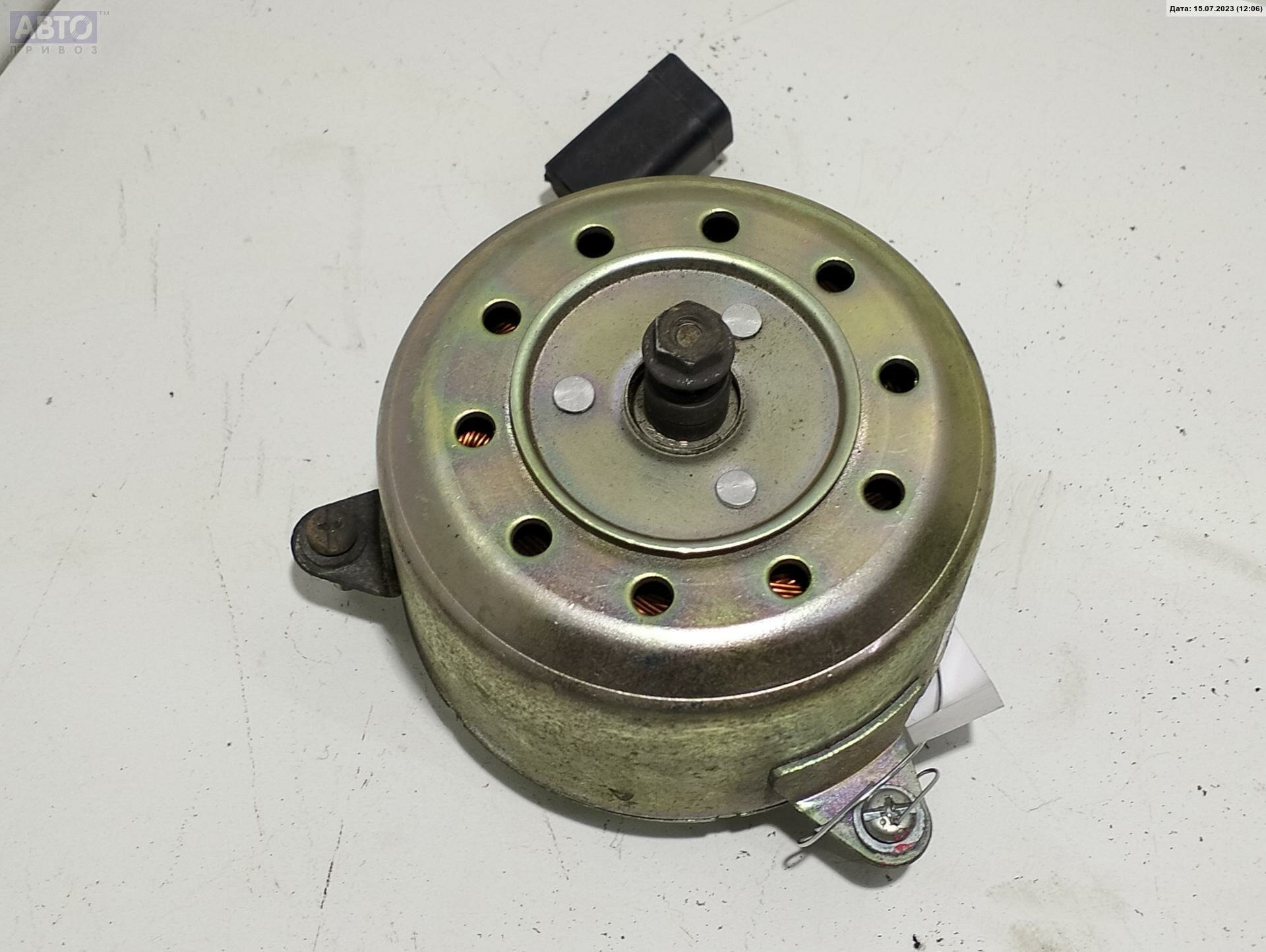 Двигатель вентилятора радиатора Peugeot 306