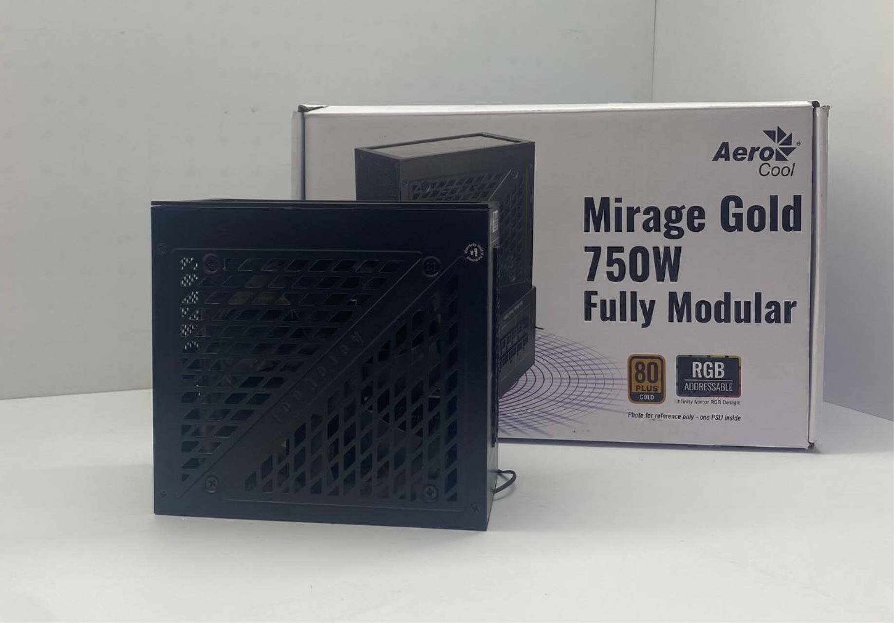 Блок питания Aerocool MIRAGE GOLD 750W [MIRAGE GOLD 750W] черный
