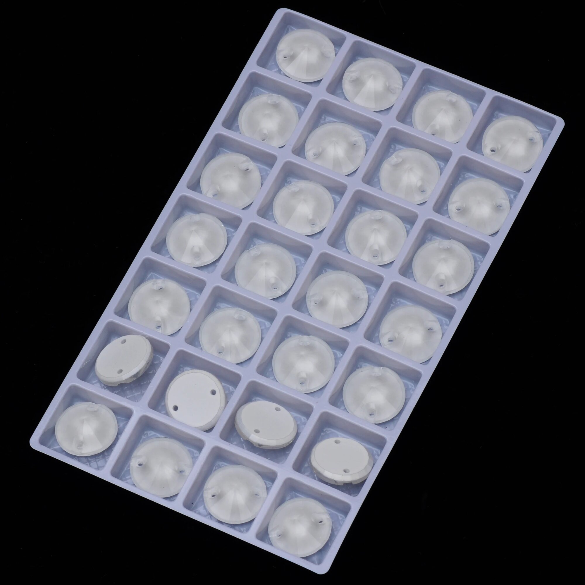 Хрустальные стразы Neon Rivoli 8-14 мм для декора 12mm 28pcs, Electric White