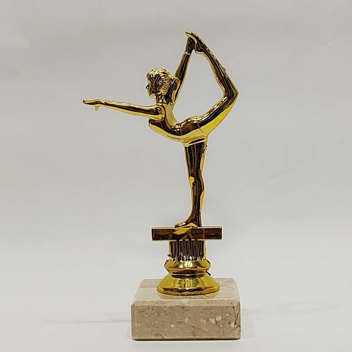 Кубок "Гимнастика" - 16см. Фигурка пластик, подставка мрамор. Фигурка по гимнастике для награждения